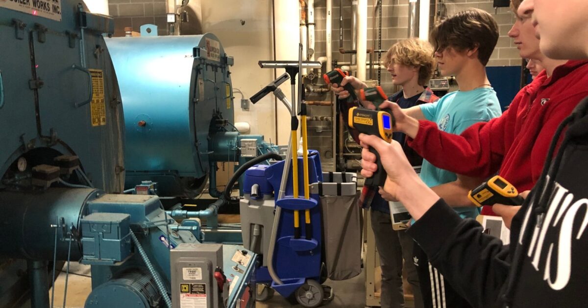The First Steps in the Renew Our Schools Competition | Focus on Energy